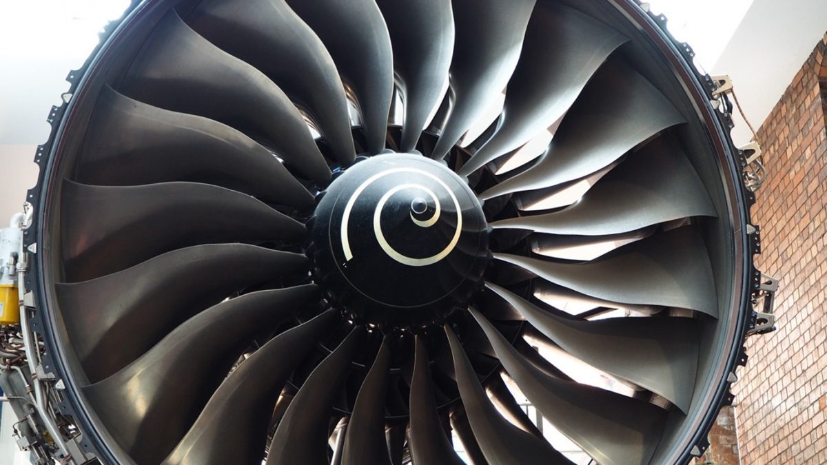400 kW Power supply system for testing aircraft engines - SCHAEFER ...